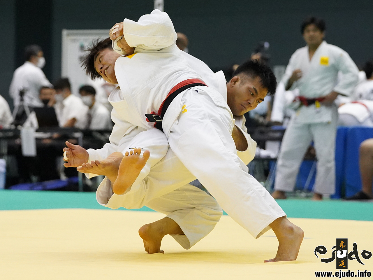 【レポート】旭化成A、パーク24ら順当にベスト4入り、東芝とALSOKの健闘光る／第72回全日本実業柔道団体対抗大会男子第1部レポート①1回戦～準々決勝 | eJudo