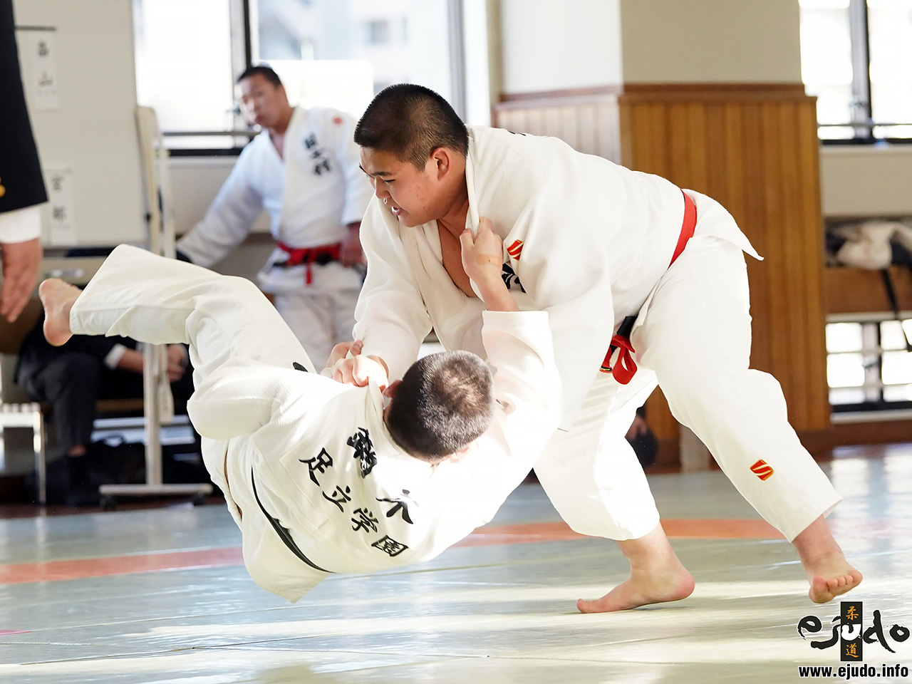 【ニュース】国士舘順当に優勝、大混戦の「2枠目」は日体大荏原が射止める／第45回全国高等学校柔道選手権・東京都予選(男子団体) | eJudo