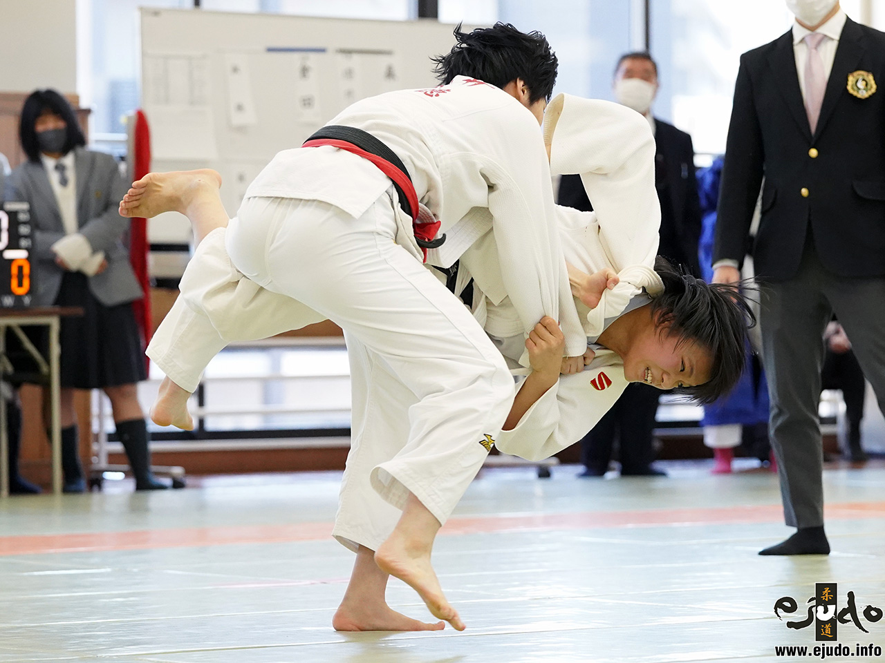 【ニュース】国士舘が初優勝、本命・淑徳は2位で全国へ／第45回全国高等学校柔道選手権・東京都予選(女子団体) | eJudo