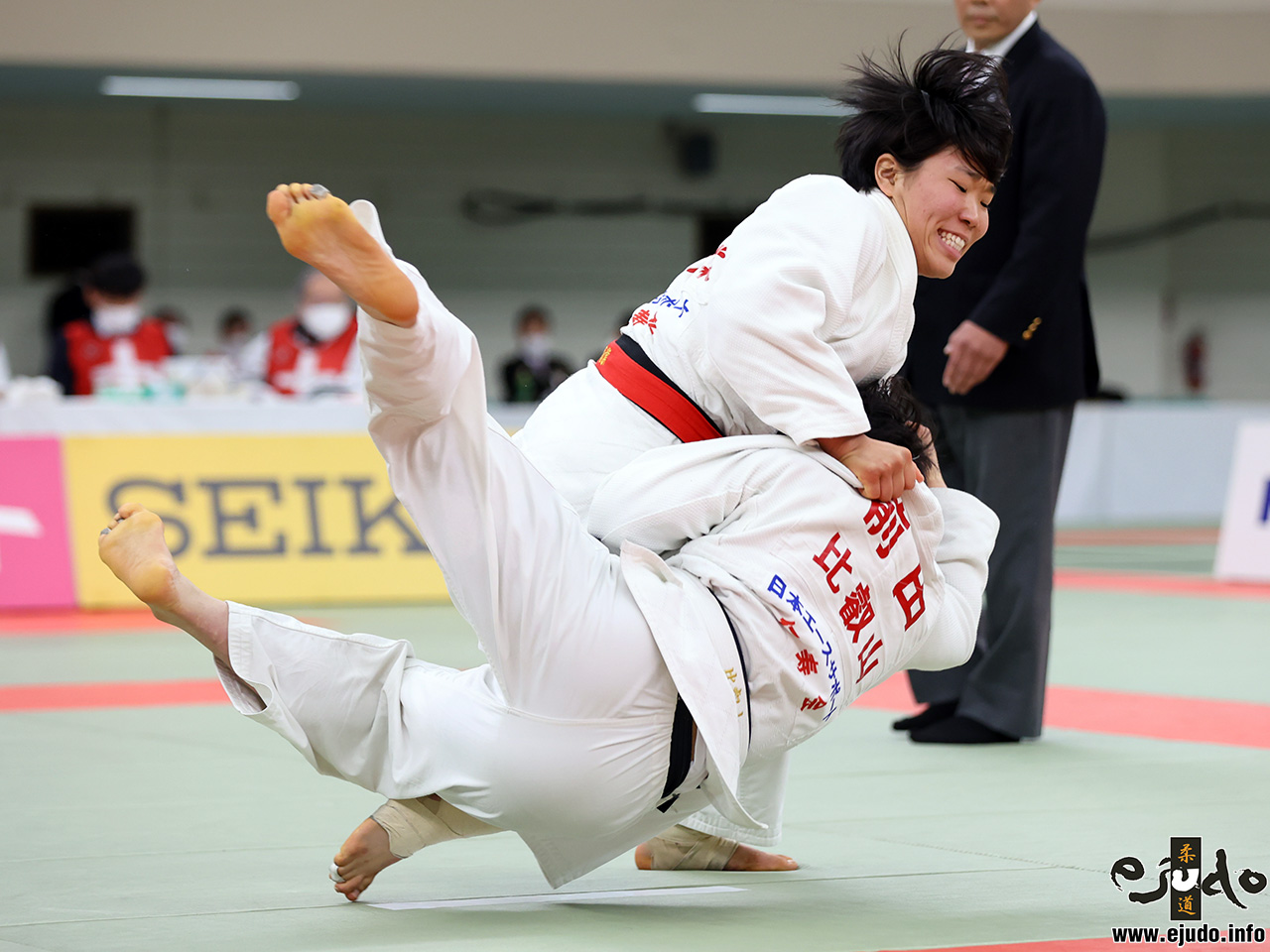 【ニュース】中野弥花豪快「一本」で無差別制覇、大激戦57kg級は投技冴えた1年生・本田里來が頂点／第45回全国高等学校柔道選手権大会・女子個人戦 | eJudo