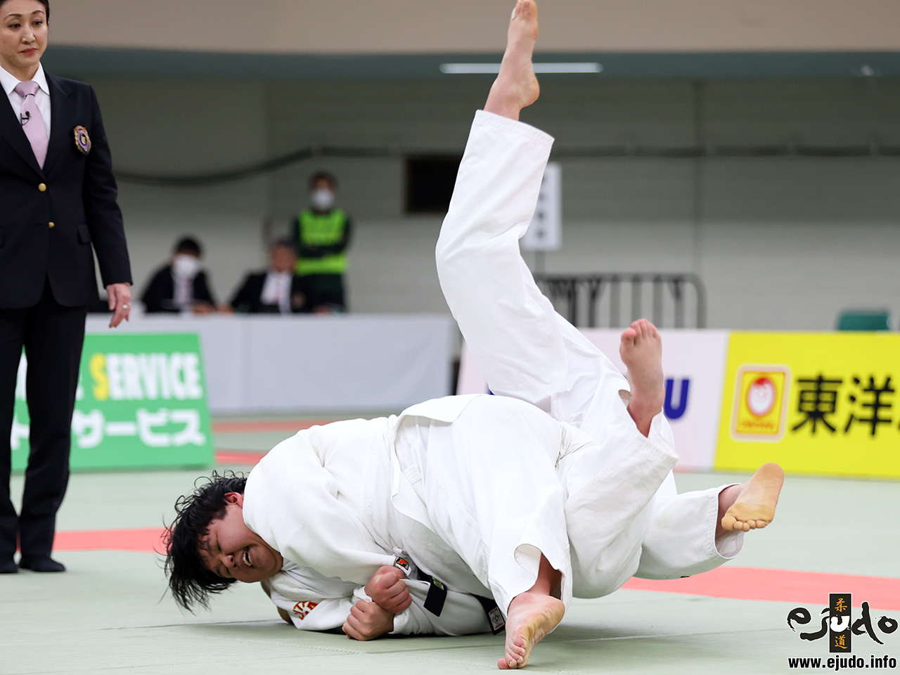 【ニュース】大混戦大会の覇者は柳ヶ浦、決勝は代表戦で細野いづみが劇的「一本」／第45回全国高等学校柔道選手権大会・女子団体戦 | eJudo
