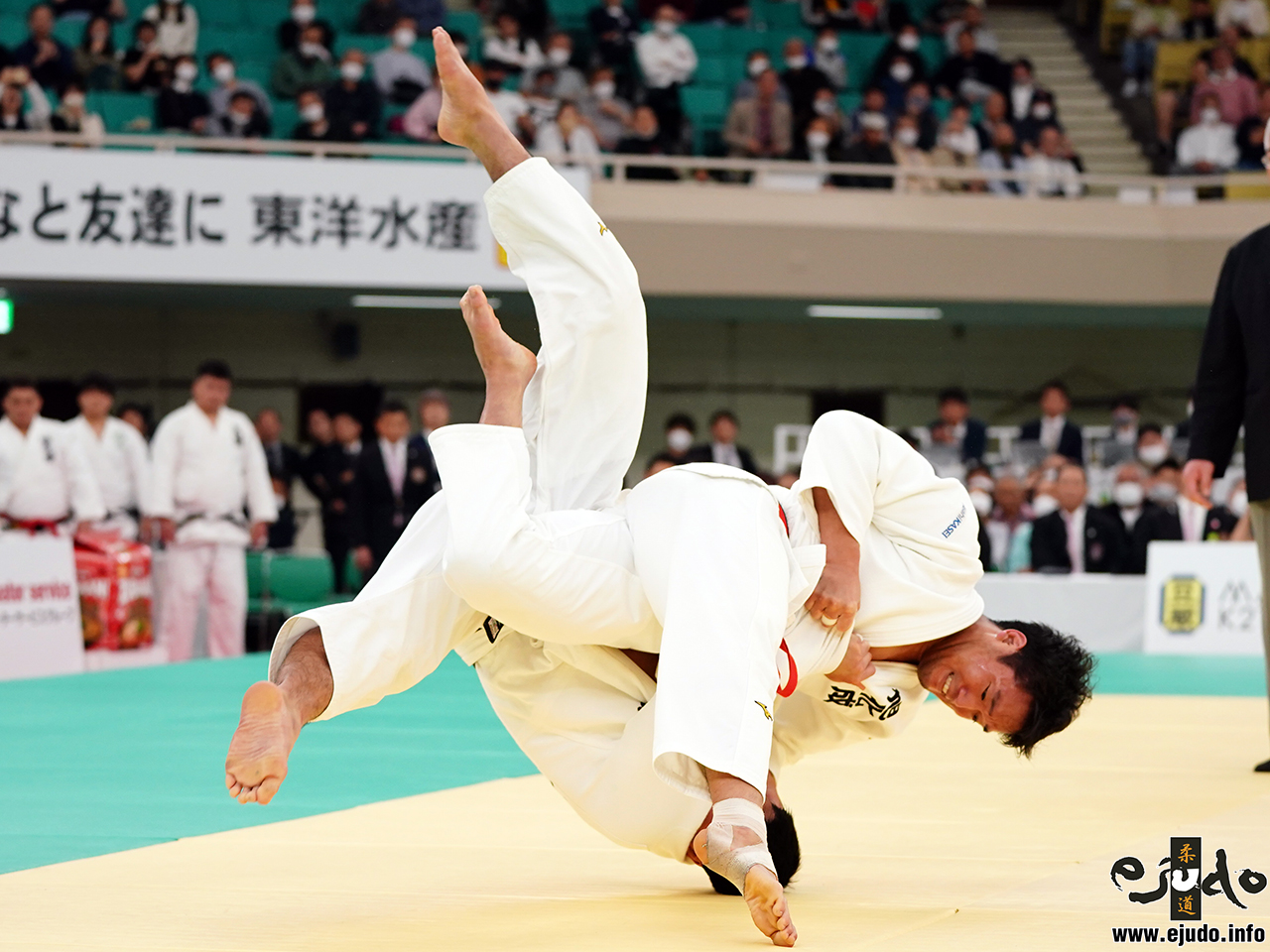 【ニュース・評】32歳羽賀は2位、選手権者のプライド滲む5試合／令和5年全日本柔道選手権大会 | eJudo