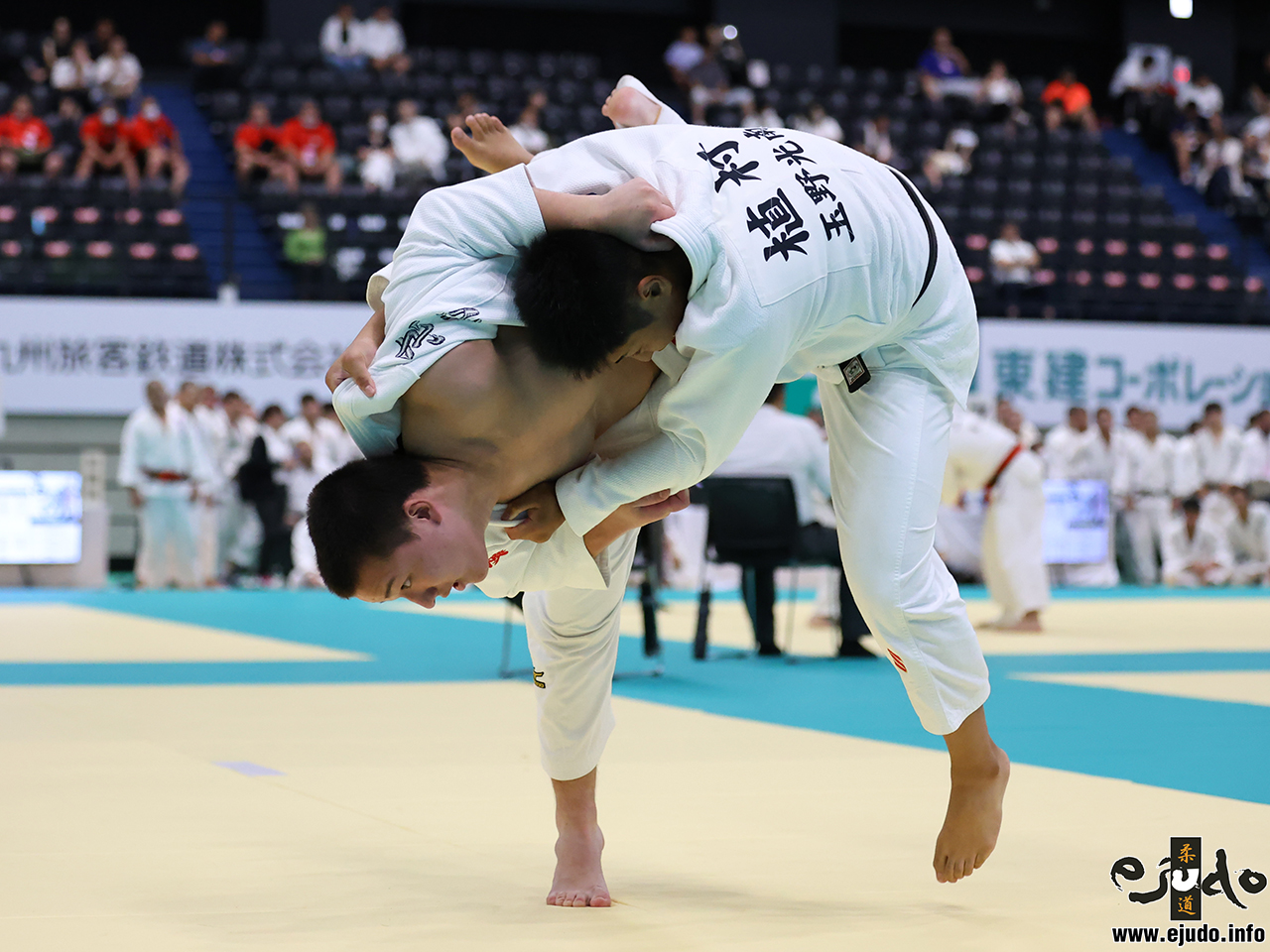 【ニュース】国士舘、東海大相模ら危なげない滑り出し／令和5年度金鷲旗高校柔道大会 | eJudo