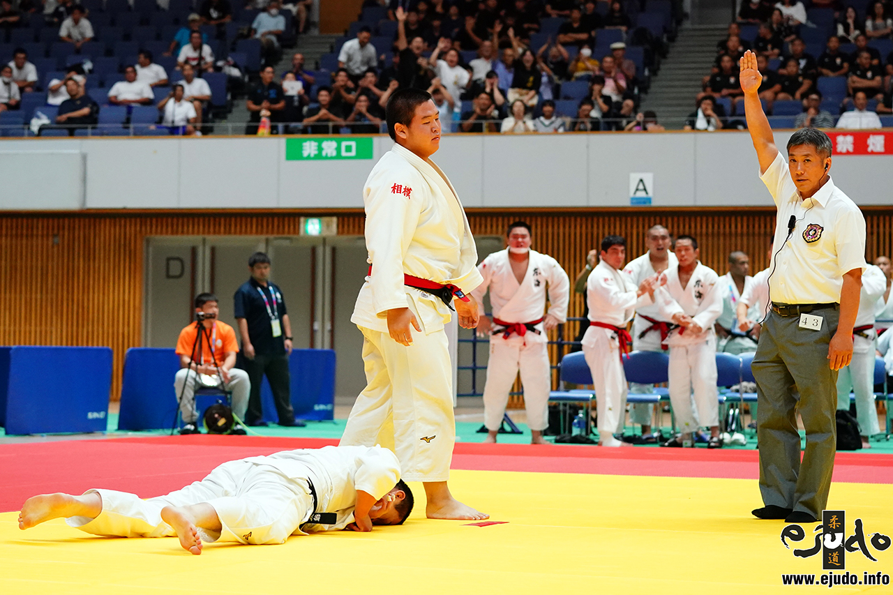 【ニュース】国士舘順当にベスト8入り、東海大相模は残り13秒の「一本」で埼玉栄に逆転勝ち／第72回インターハイ柔道競技・男子団体試合 | eJudo