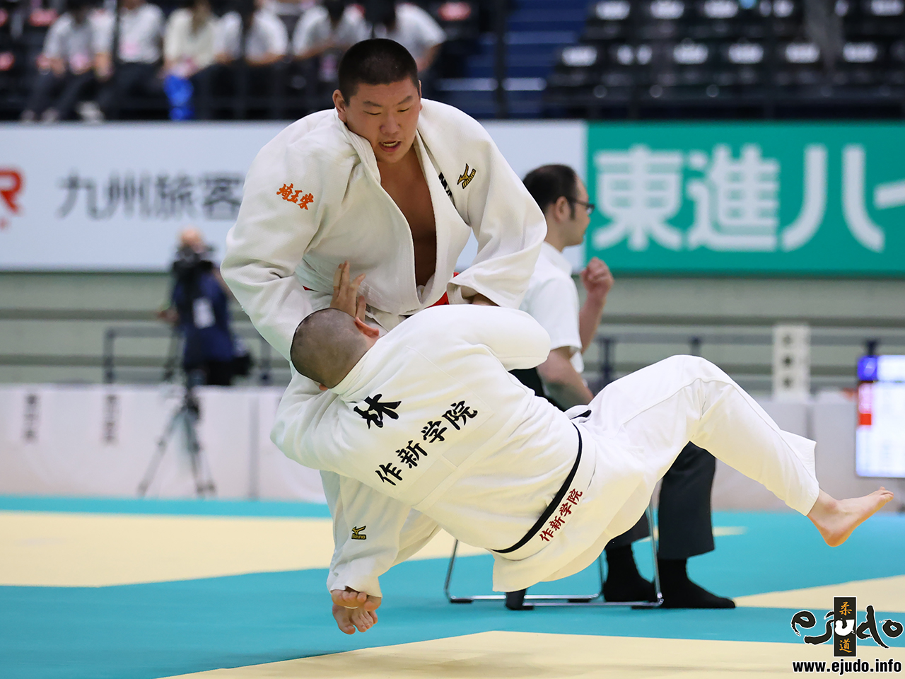 【レポート】東海大相模、埼玉栄ともに勢いづいてベスト8入り／金鷲旗高校柔道大会・男子②1回戦～6回戦(EFGHパート) | eJudo