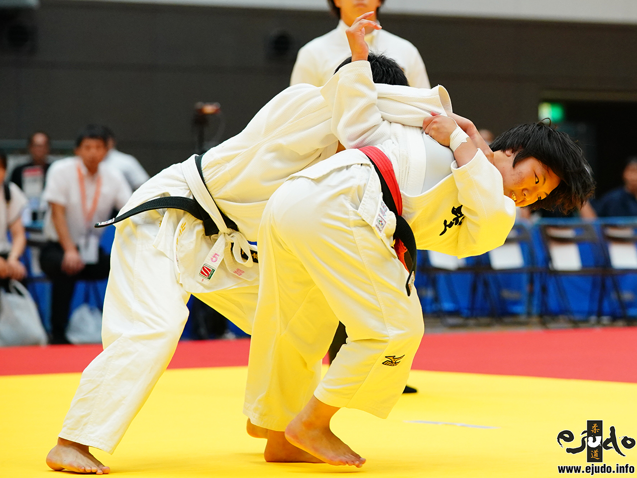 【レポート】女子個人戦レポート①(40kg級、44kg級、48kg級、52kg級)／第54回全国中学校柔道大会 | eJudo