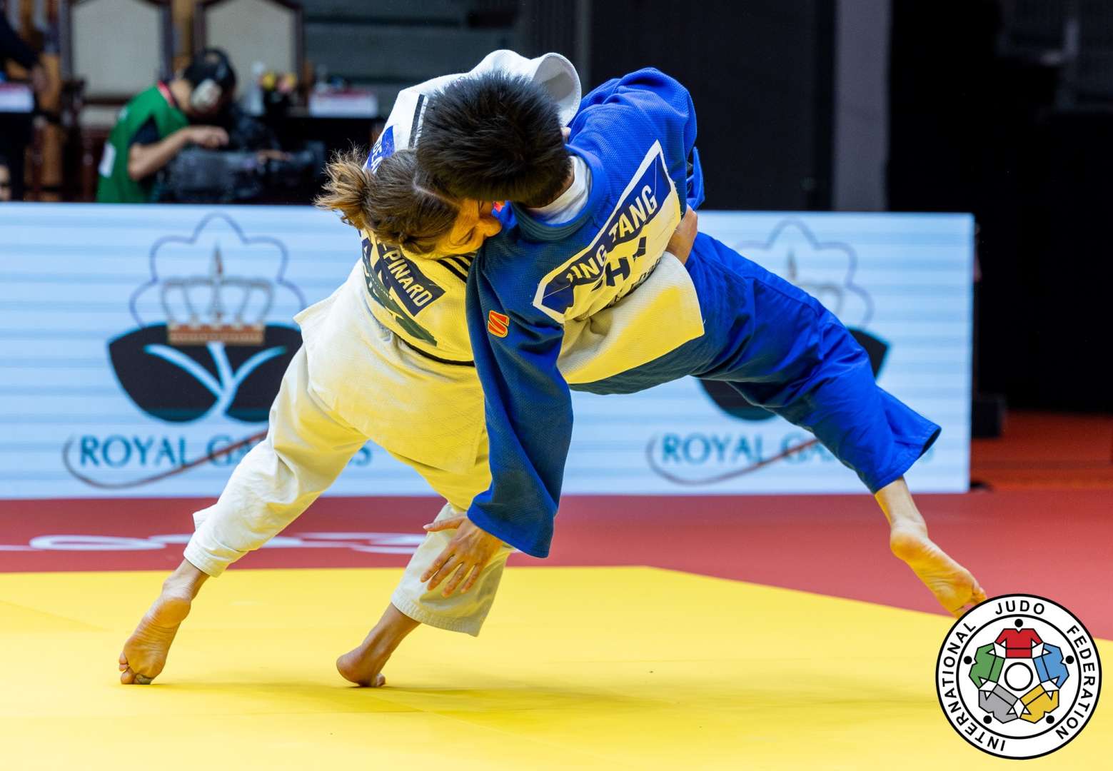 【ニュース】63kg級はブーシェマン＝ピナールが順当V、70kg級はタイマゾワが約1年ぶりのタイトル獲得／グランドスラム・アブダビ2023 第2日女子(63kg級、70kg級) | eJudo