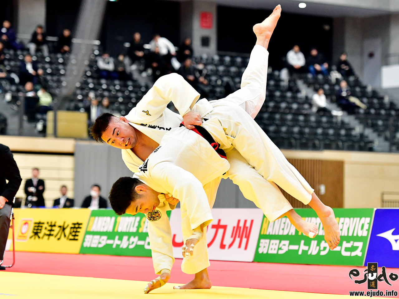 【速報レポート】「一本」連発で野々内悠真が優勝、混戦100kg級は石内裕貴、81kg級は堀川拓哉が制す／全日本シニア柔道体重別選手権大会・第1日男子 | eJudo