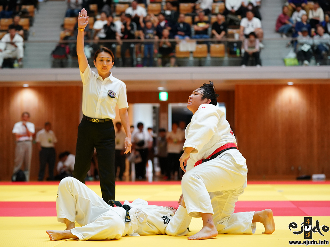 【速報レポート】富士学苑が2年ぶり3度目の優勝、エース小出押し立てて接戦ことごとく制す／第72回関東高等学校柔道大会 | eJudo