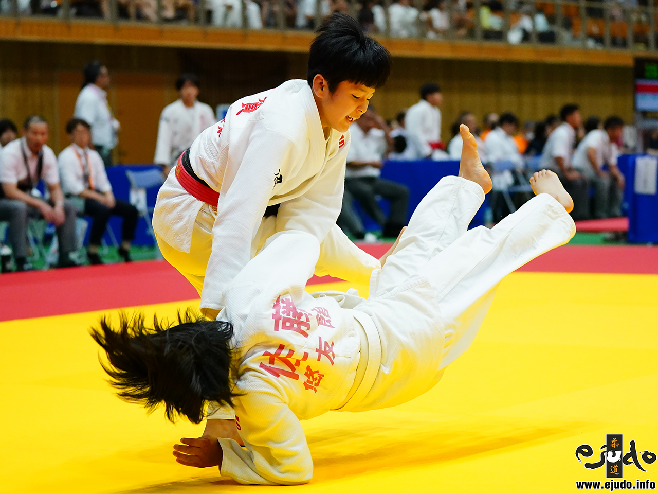 【速報レポート】優勝は五條東・奴賀楓奈、決勝は藤村玲藍との鍔迫り合いを制す／第55回全国中学校柔道大会・女子48kg級 | eJudo