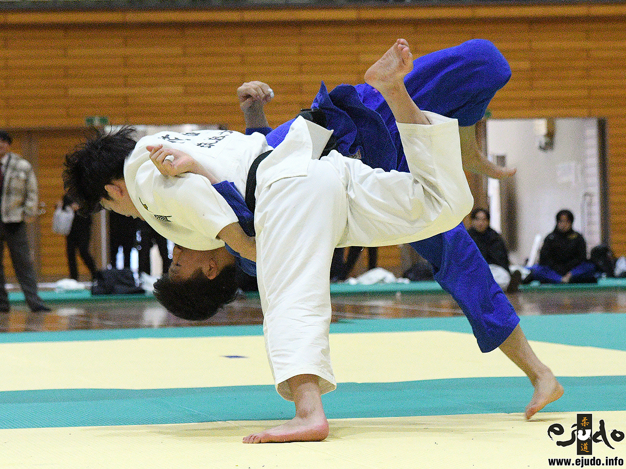 【速報レポート・73kg級】本領発揮の花岡晴琉が初V、得意の内股冴えわたる／全日本学生柔道 Winter Challenge Tournament 2025 | eJudo