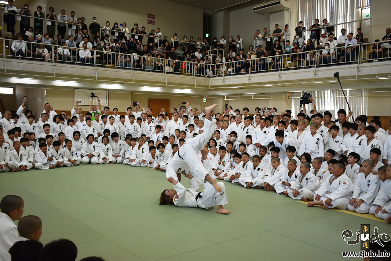 【ニュース】豪華講師陣で合同錬成実施、子どもたちの一番人気は角田夏実／第45回全国少年柔道大会 | eJudo