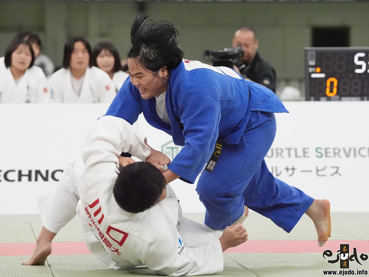 【ニュース】接戦切り抜け、環太平洋大が2年ぶりの優勝飾る／2025年度全日本学生柔道優勝大会(女子34回) | eJudo