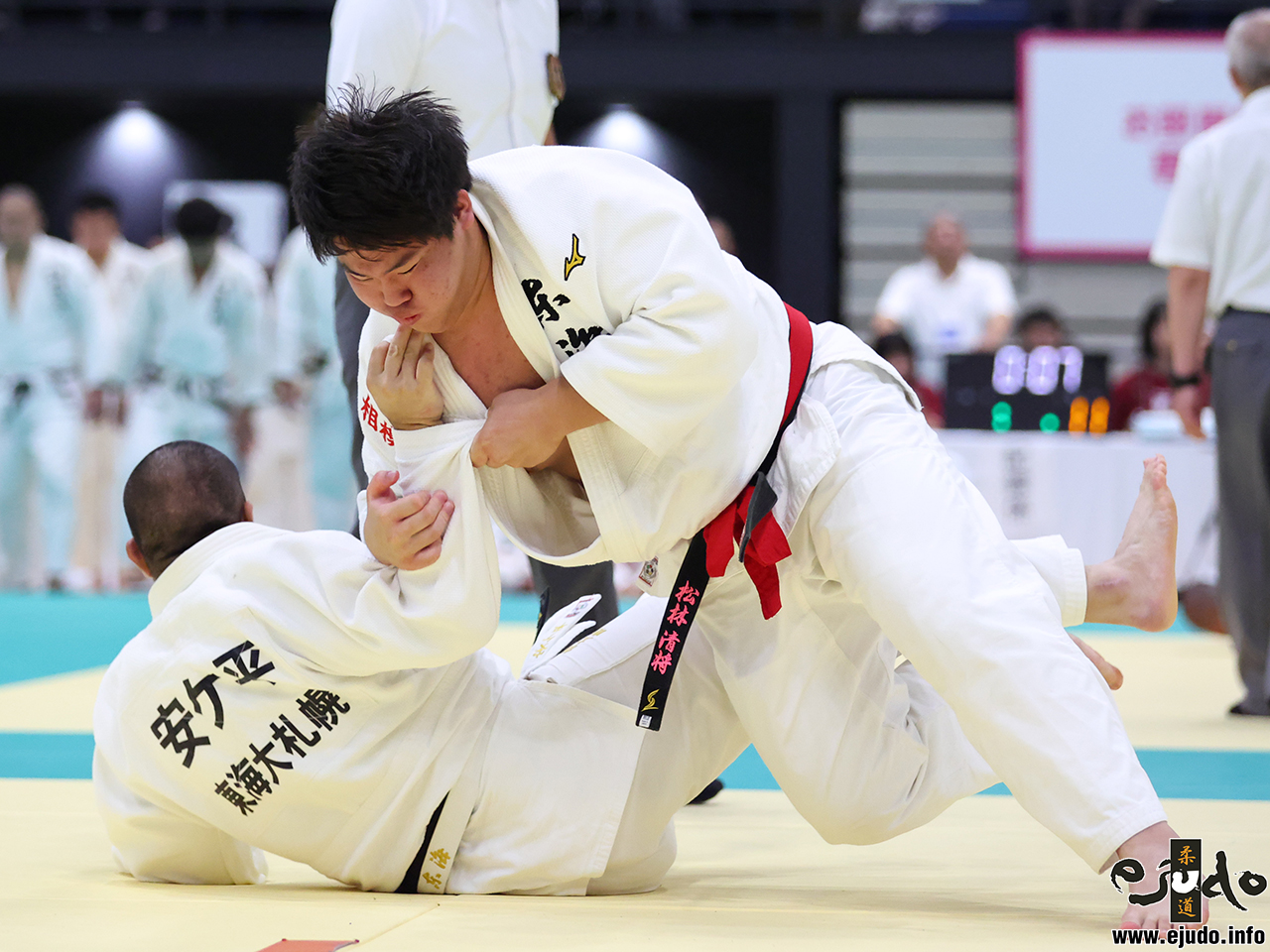 【レポート】オーダー噛み合い充実の勝ち上がり、東海大相模がベスト4へ／第97回金鷲旗高校柔道大会男子レポート② 1回戦～準々決勝(Cパート～Dパート) | eJudo