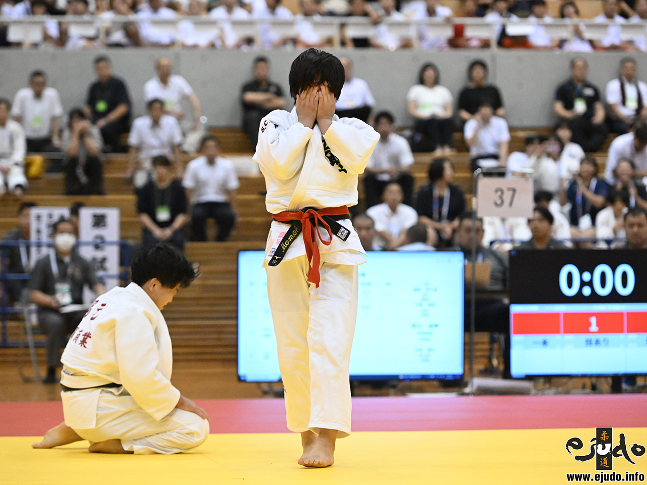 【レポート】1年生・武田桃佳が驚きの優勝、大井・岡元と優勝候補2人を連破／第74回インターハイ柔道競技 女子52kg級 | eJudo