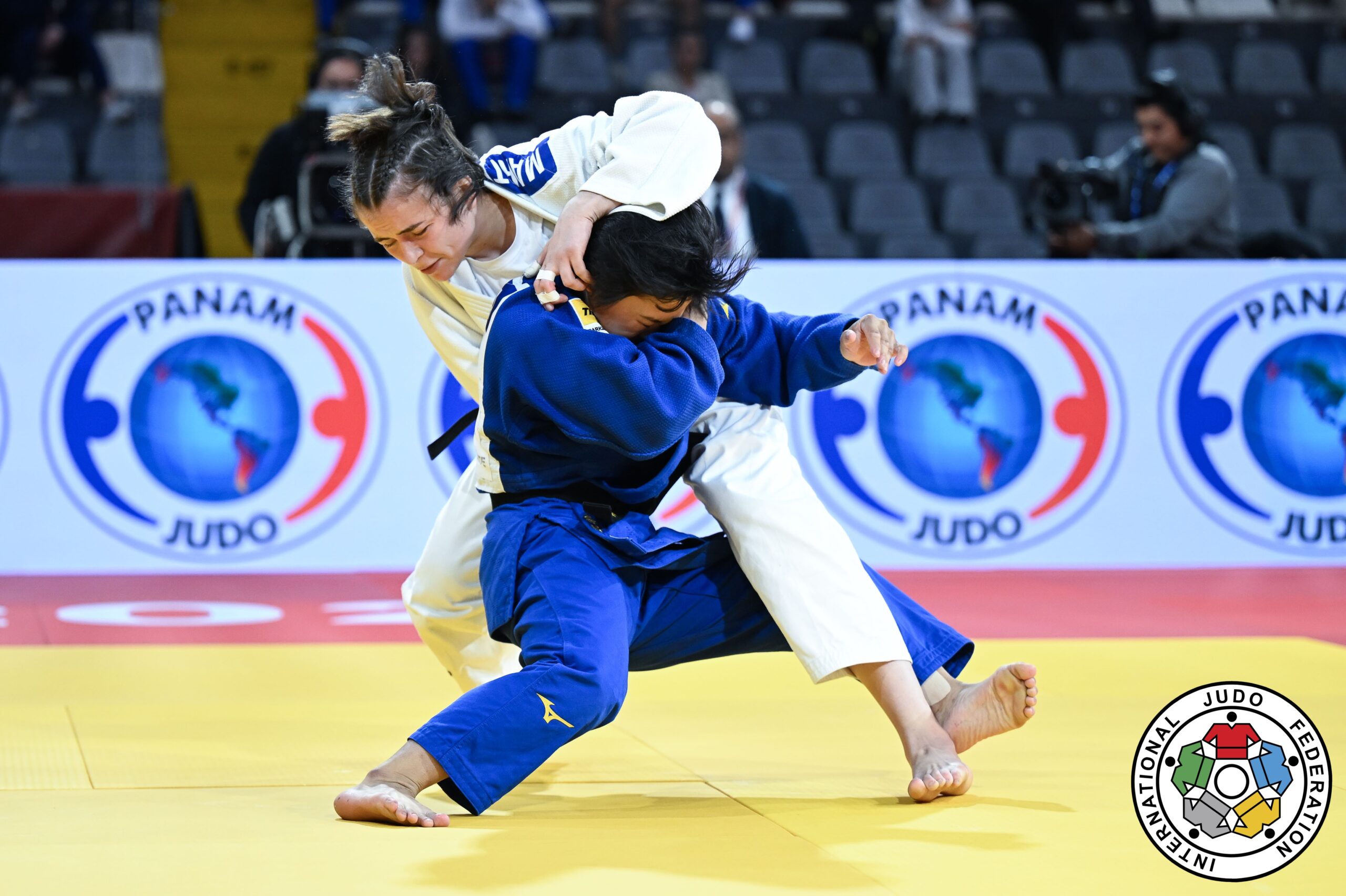 【速報】秋田ハルと森近颯が優勝飾る／世界ジュニア柔道選手権2025 第2日 | eJudo